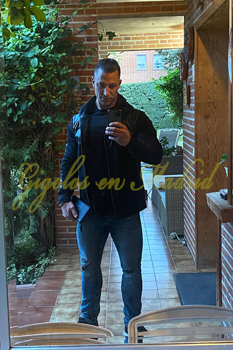 Gigoló deportista y hombre elegante | Marco - Gigolosenmadrid